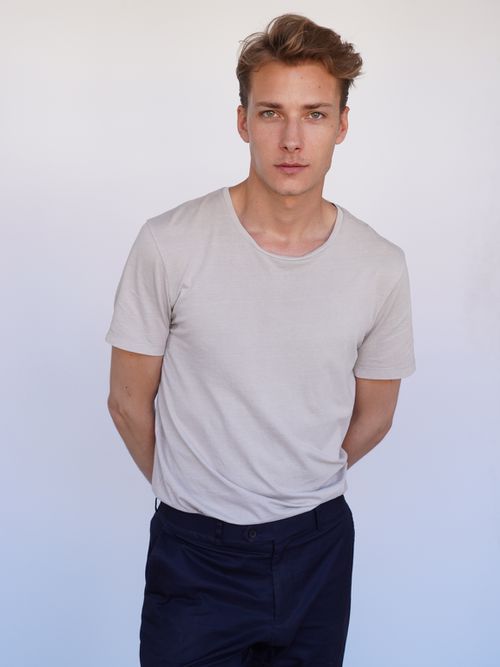 해연갤 - 최근에 알게 된 유럽 교주님들 와꾸 진짜 취향저격이다...